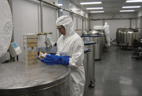 The U.S. National Biomonitoring Specimen Bank and the Marine ...